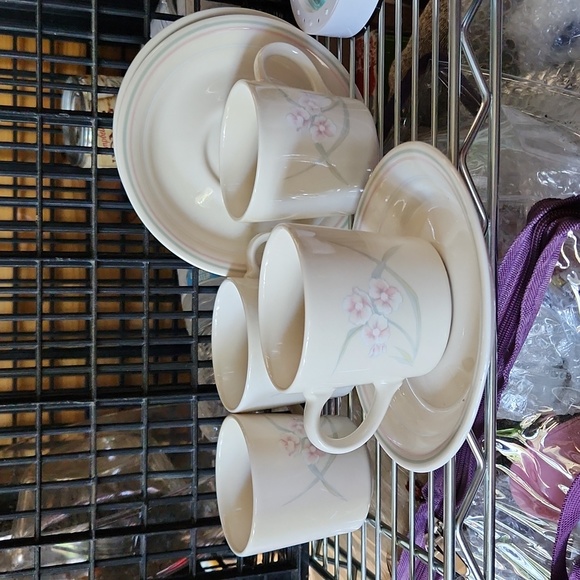 Corelle | Dining | Cups And Saucers Spring Pond Corelle Pink Iris ...